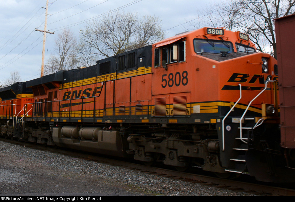 BNSF 5808